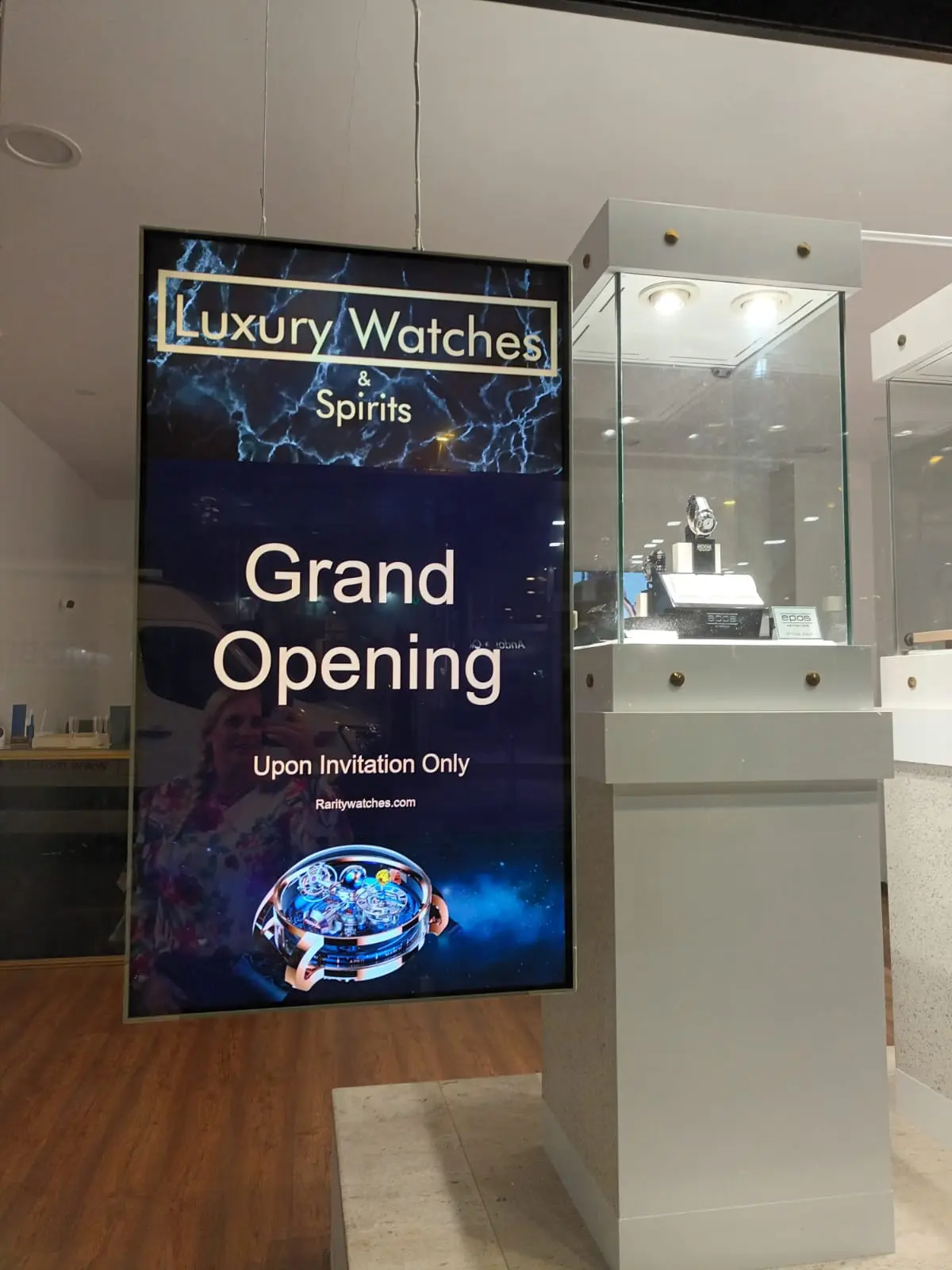 Luxury watches & Spirits lounge - Luxury Watches